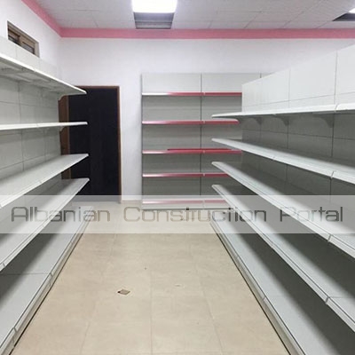 Raft gjatesor supermarketi | ALB PASHO