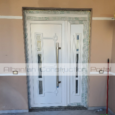 Dere kryesore pvc me porosi | ALUBAU ALEKS