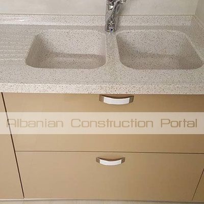 Lavapjate kuarci me dy gropa | Bicaku Stone