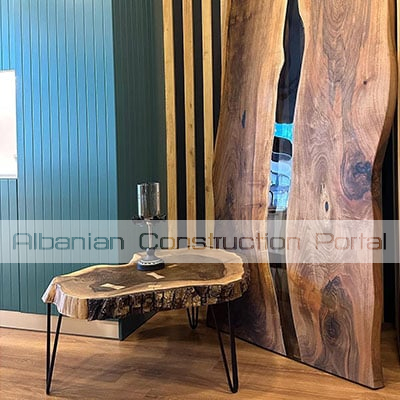 Tavoline dekorative druri dhe kembe hekuri | Bicaku Stone