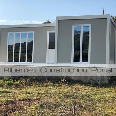 Shtepi banimi me panel sanduich | Emante