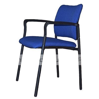 Karrige statike e tapiceruar dhe krahe plastike | Emko