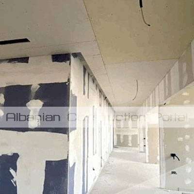 Mur ndares me gips | FMI