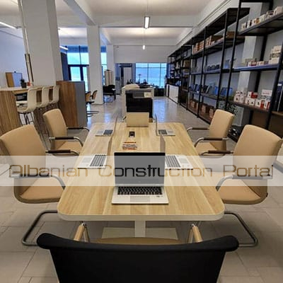 Tavoline e perdorur per mbledhje | FUTURA OFFICE