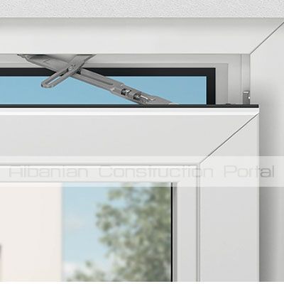 Mekanizem per hapje te menjanuar te dritares per ajrim dhe ventilim ...