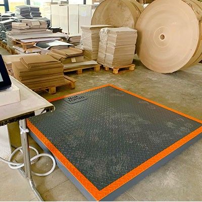 Peshore per peshimin mbetjeve te riciklueshme plastike | M&M Topuzi