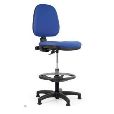 MOBILJE PER ZYRA, KARRIGE, TAVOLINA