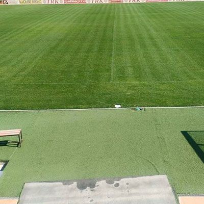 Tapet bari per fusha futbolli | Vellezerit Shehi
