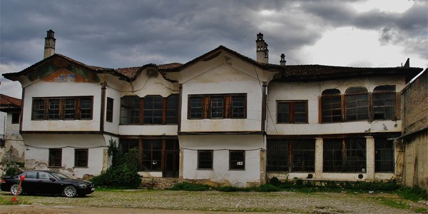 Arkitektura e shtepive tradicionale Shqiptare | ACP