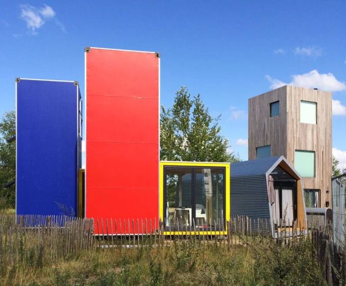 10 strukturat e ndertuara nga konteniere